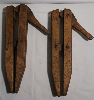 Primitives - Wooden Yoke