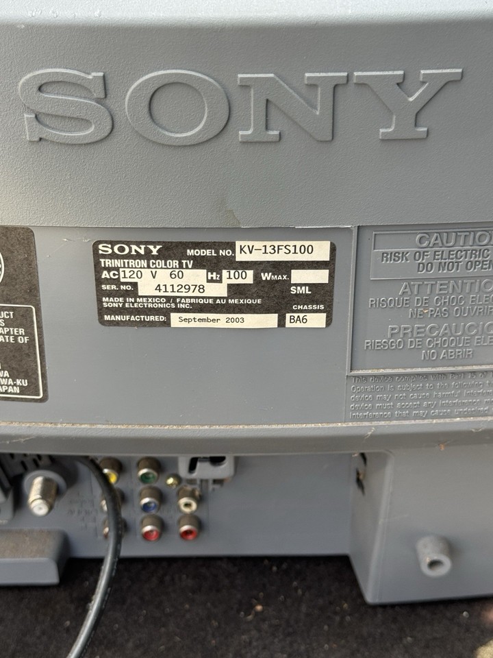 Sony Trinitron KV-13FS100 13 inch Flat Tube CRT Retro Gaming TV | eBay