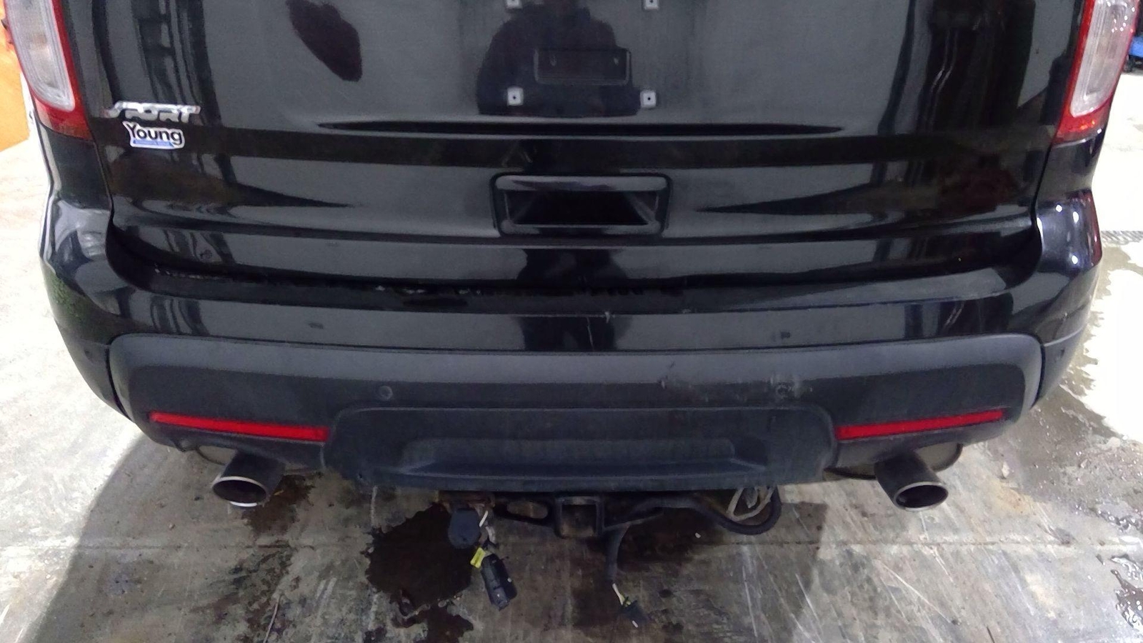 2011 - 2015 Ford Explorer Tuxedo Black UH Rear Bumper Assembly | eBay