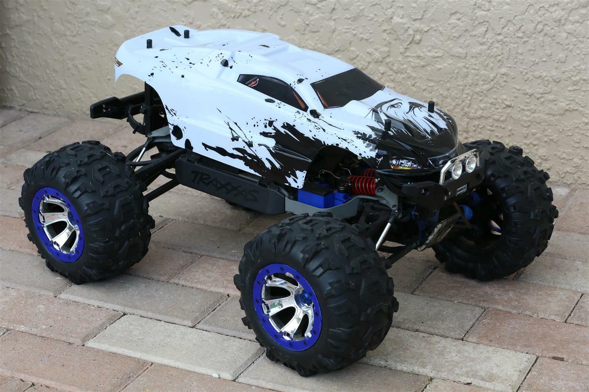 Custom Traxxas Summit