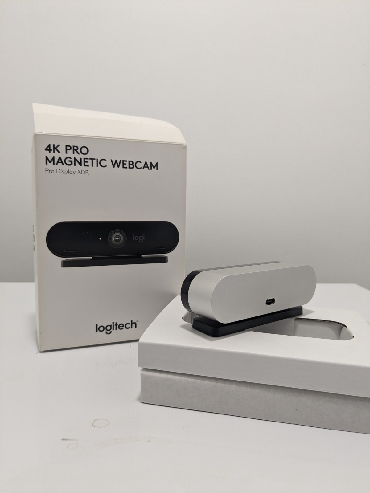 Logitech 4K Pro Magnetic Webcam for Pro Display XDR - Black | eBay