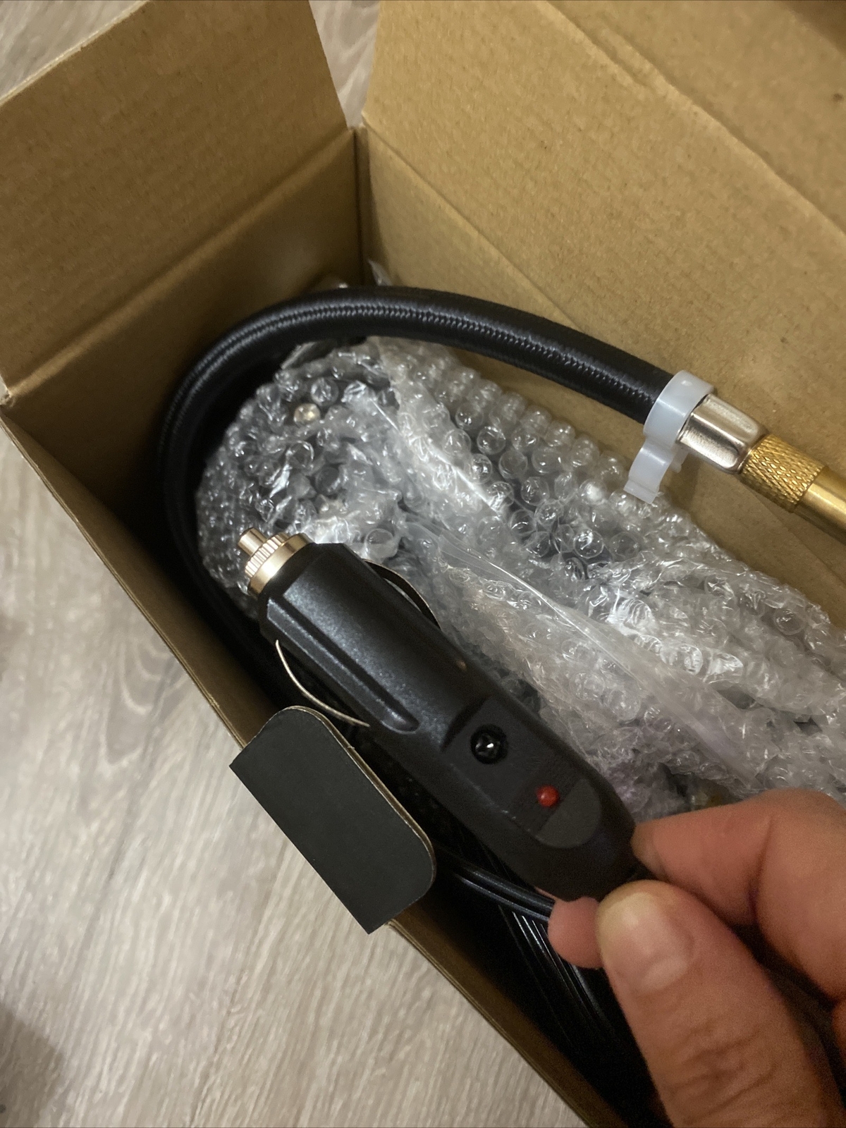 Astro AI 100 PSI Portable Air Compressor Car Air Pump Anywhere New In ...