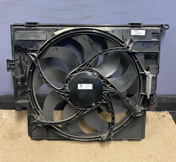 17427640508 cooling fan for BMW SERIE 3 LIM. (F30) 318D 2011 1574593 ...
