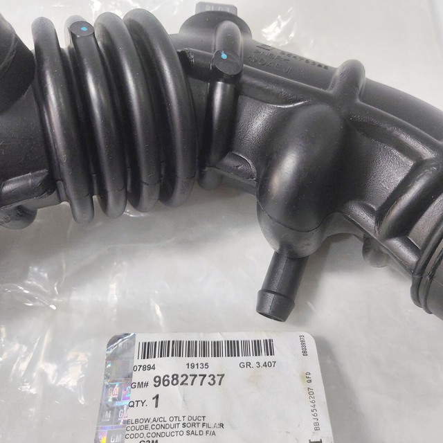 96827737 OEM Air Cleaner Hose Outer Diameter 65mm for Chevrolet Spark ...