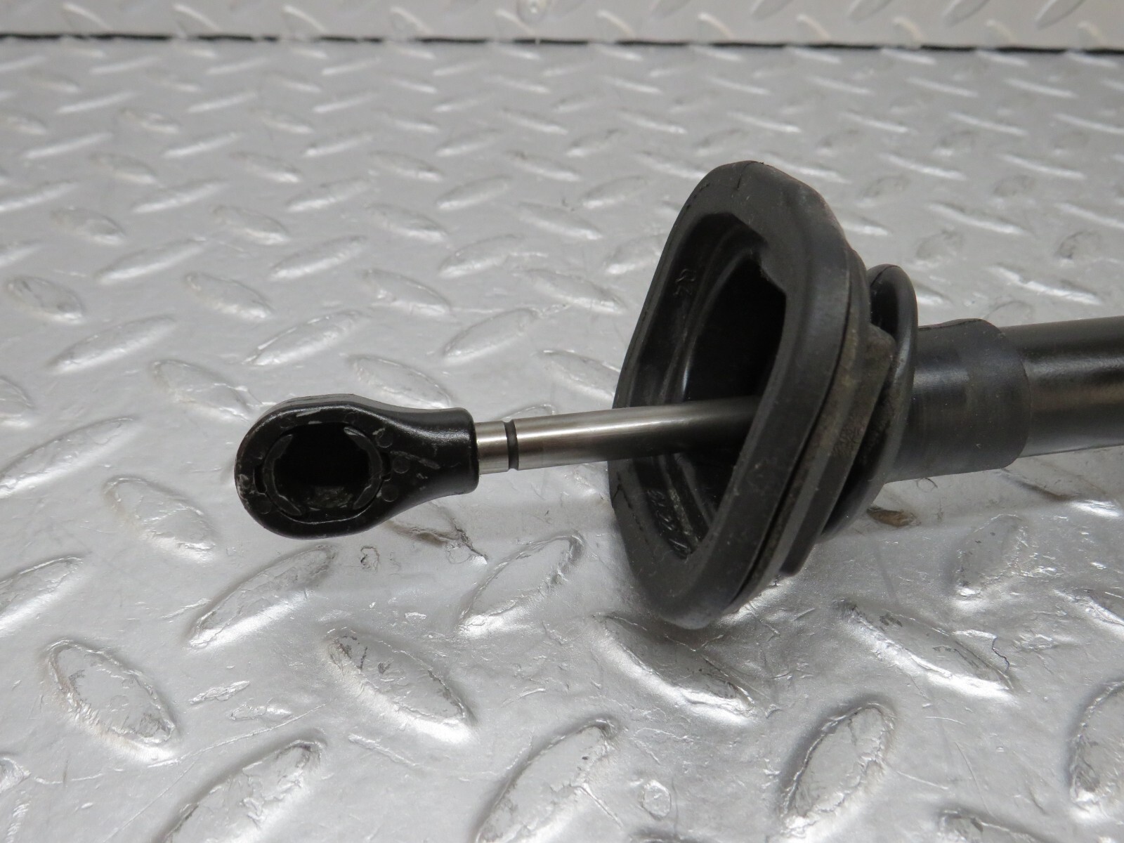 ⚙35243⚙ Mercedes-Benz W221 Rear Right Door Stopper Strut 2217200016 | eBay