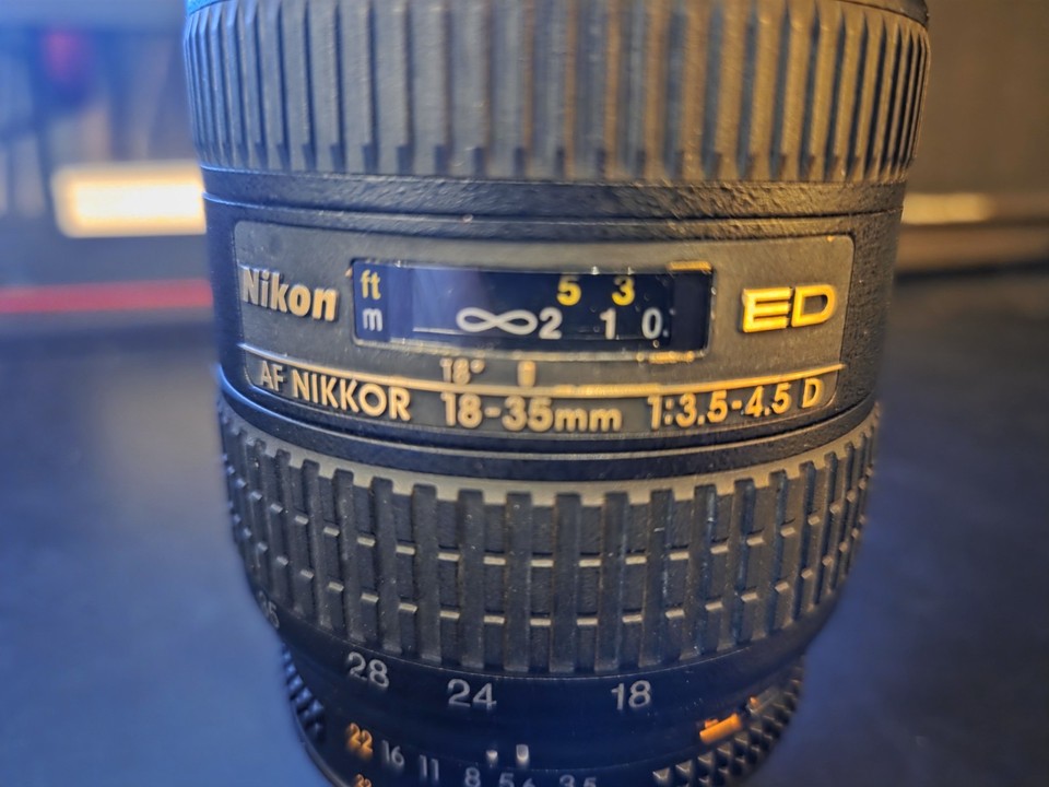 Nikon Nikkor AF 18-35mm F3.5/4.5D ED & HB-23 Hood & Caps | eBay.de