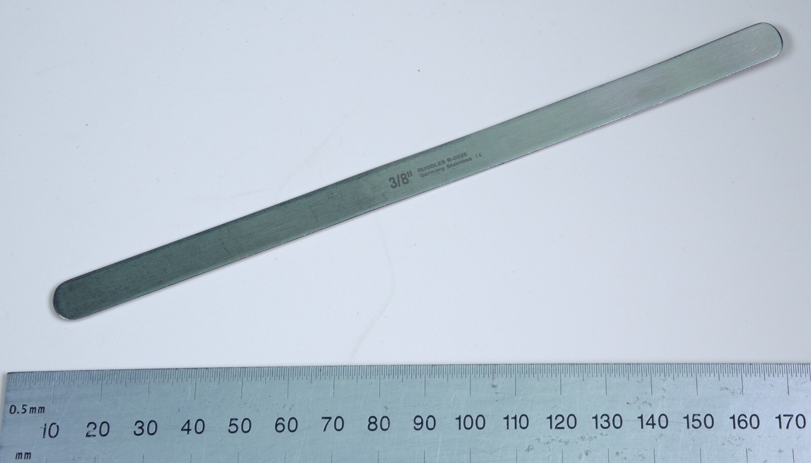 Integra Ruggles Redmond #R0925 Davis Spatula 7" Malleable ⅜" Wide ...