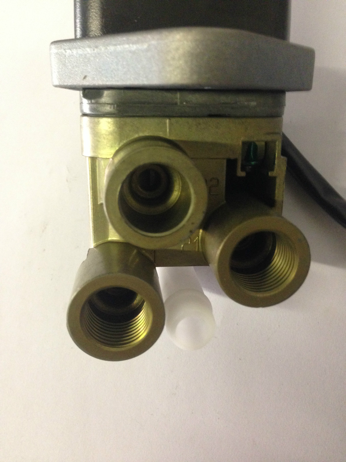 ADL Dennis Enviro 200 Handbrake Valve Genuine Knorr Bremse DPM94AAX | eBay