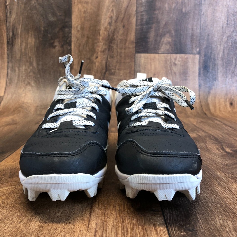 Under Armour Leadoff Low RM JR Baseball Shoe 3022072-001 Black/White ...