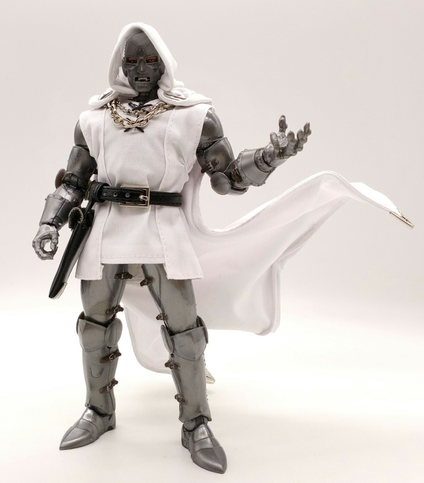 DX White Outfit Set for Marvel Legends Dr. Doom | eBay