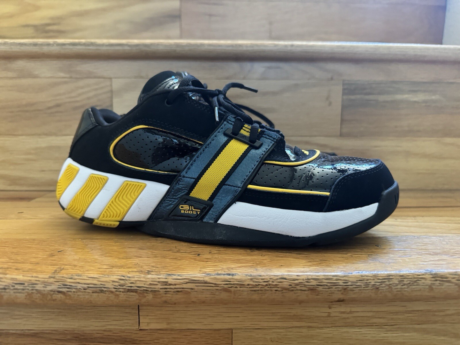 Adidas Gil Restomod Basketball Shoes Size 9 - Gem