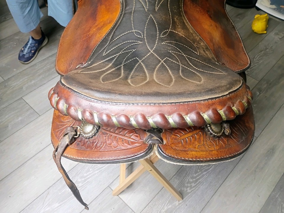 used older Arabian simco saddle serial number 3822 good working ...