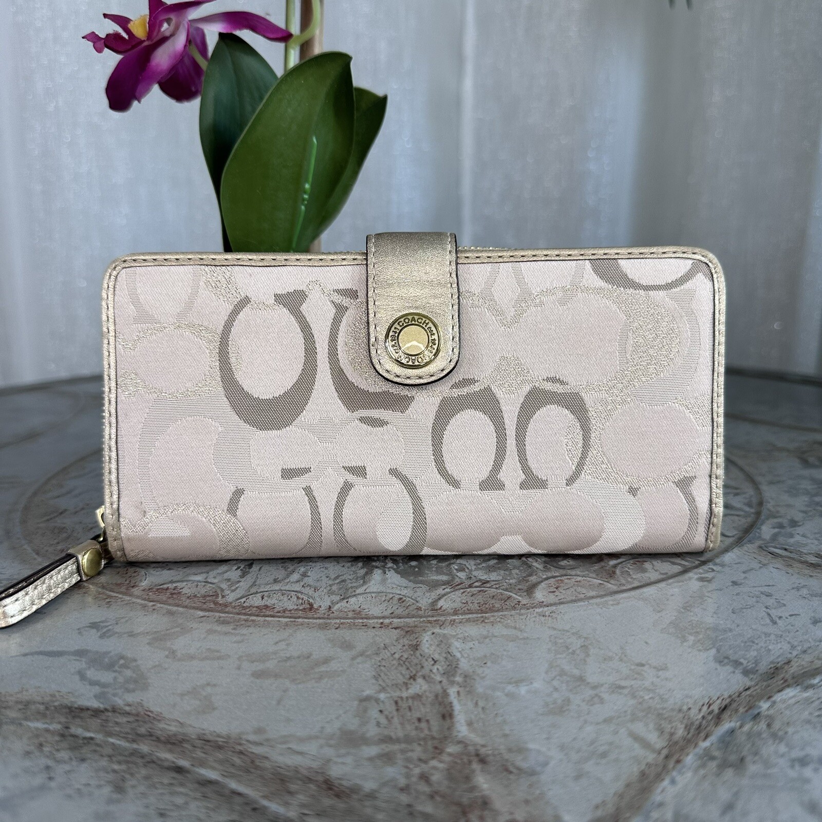 Coach Optic Print Signature Metallic Gold Snap Wallet - Gem