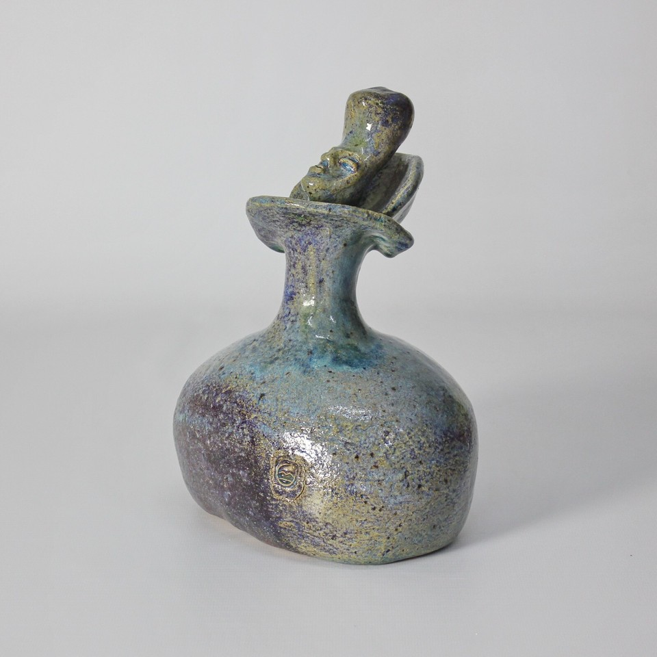 Art Statue Vase. Creative Sculpture Vase. Female figure vase. Female ...