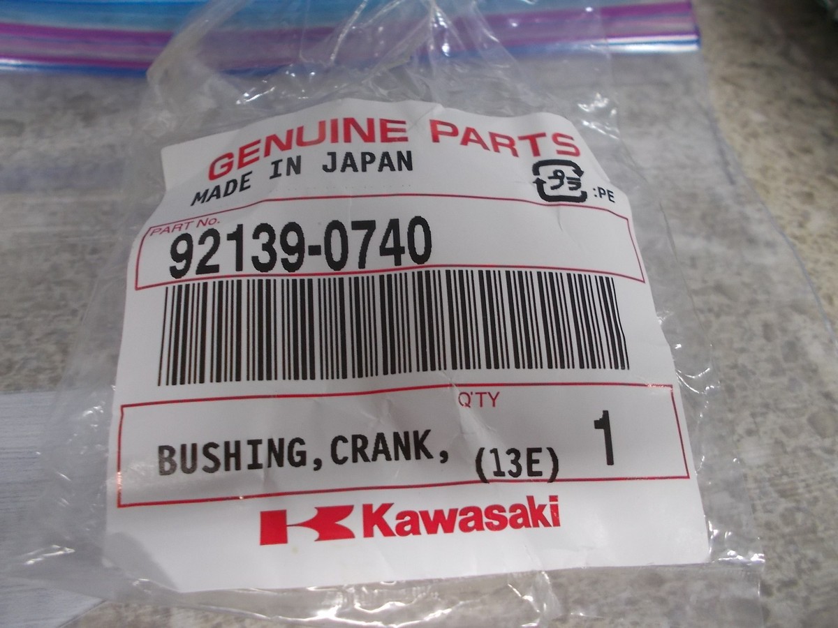 NOS OEM Kawasaki Crank Bushing 2012-2017 ZX1400 ZX-14R Ninja NOS OEM Kawasaki Crank Bushing 2012-2017 ZX1400 ZX-14R Ninja