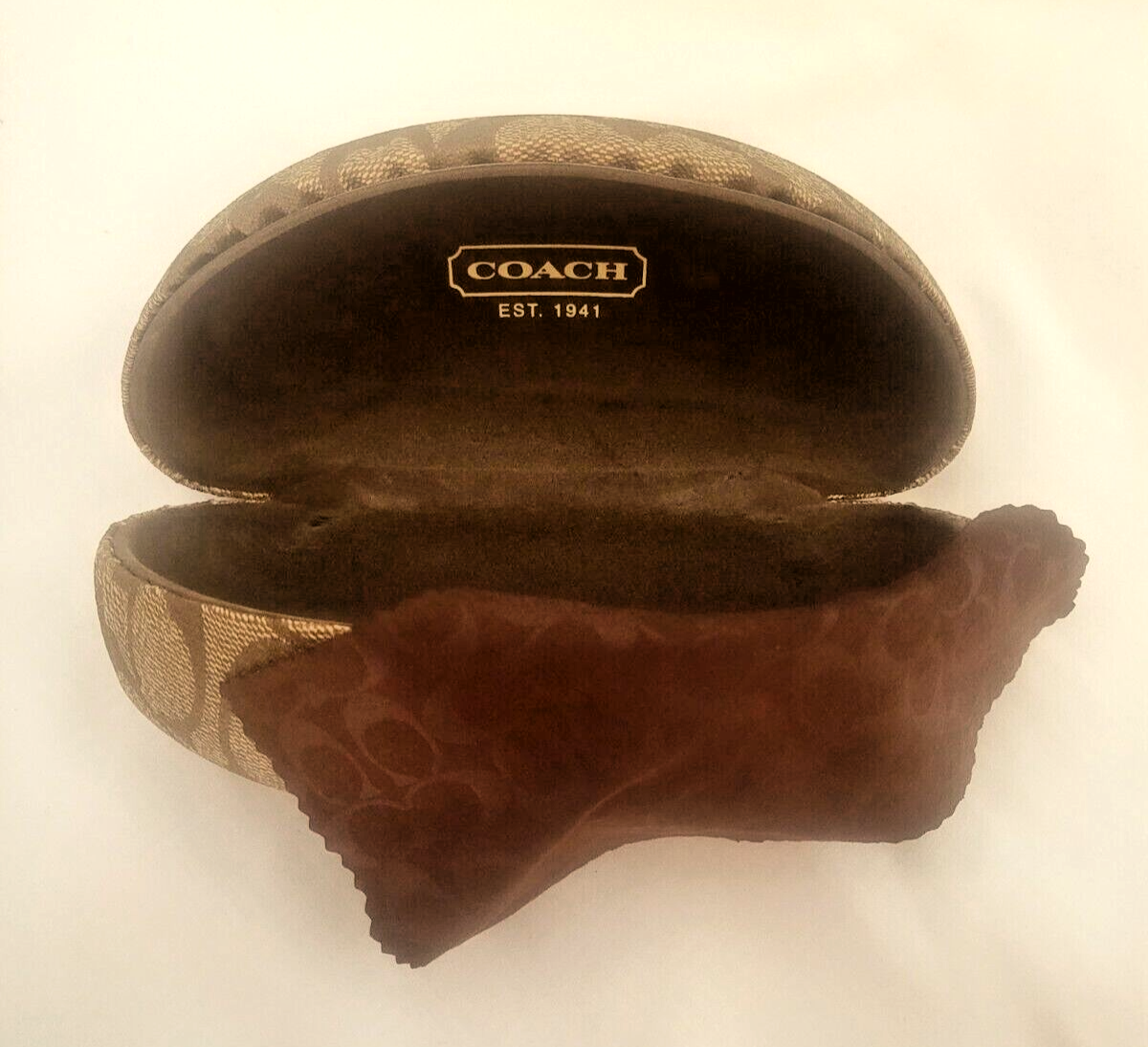 COACH Brown Tan Signature Logo Hard Clam Shell Glasses Case and Cloth ...