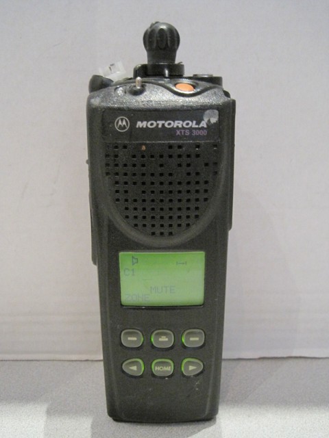 Motorola Astro XTS 3000 Two Way Radio Model H09UCH9PW7AN Xts3000 for ...