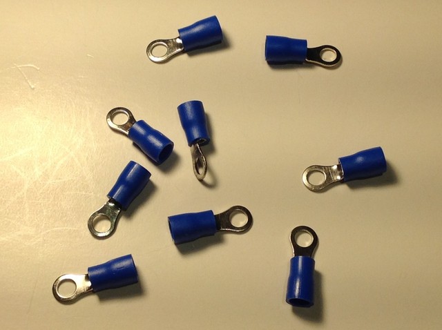 Electrical Crimp Red Ring Earth Terminals 3mm Hole 2.5 Cable Size ...