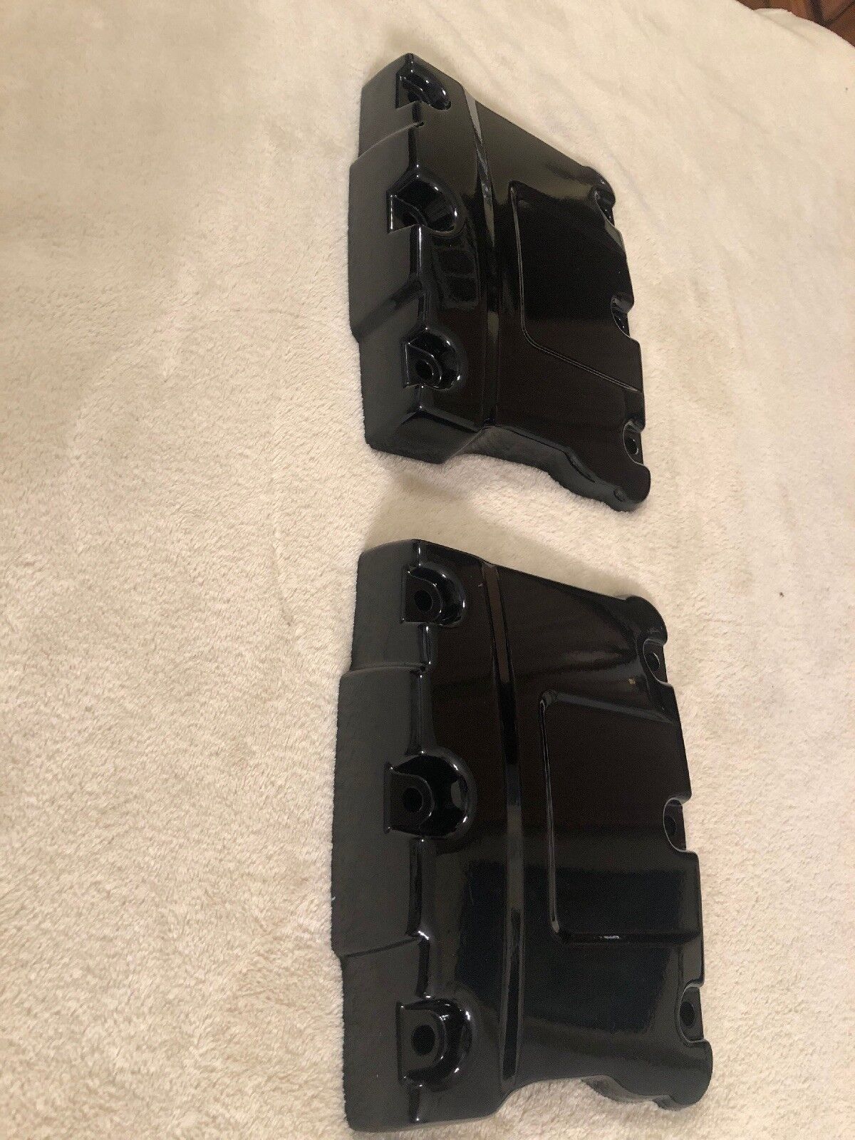 1999 Harley-Davidson Twin Cam Touring Softail Dyna Rocker Box Top ...