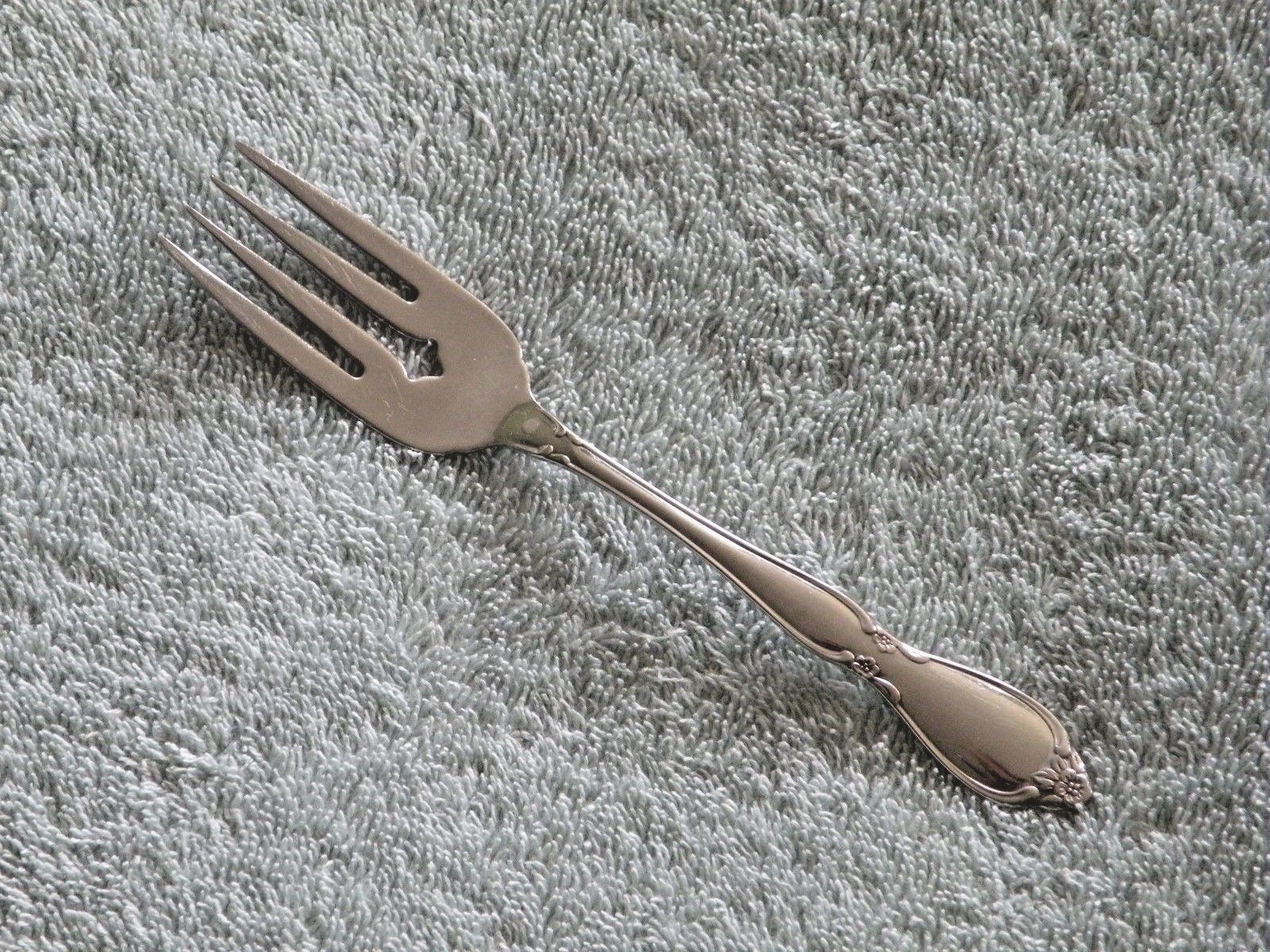 CHATELAINE - Oneida Community Stainless Flatware Betty Crocker Pattern ...