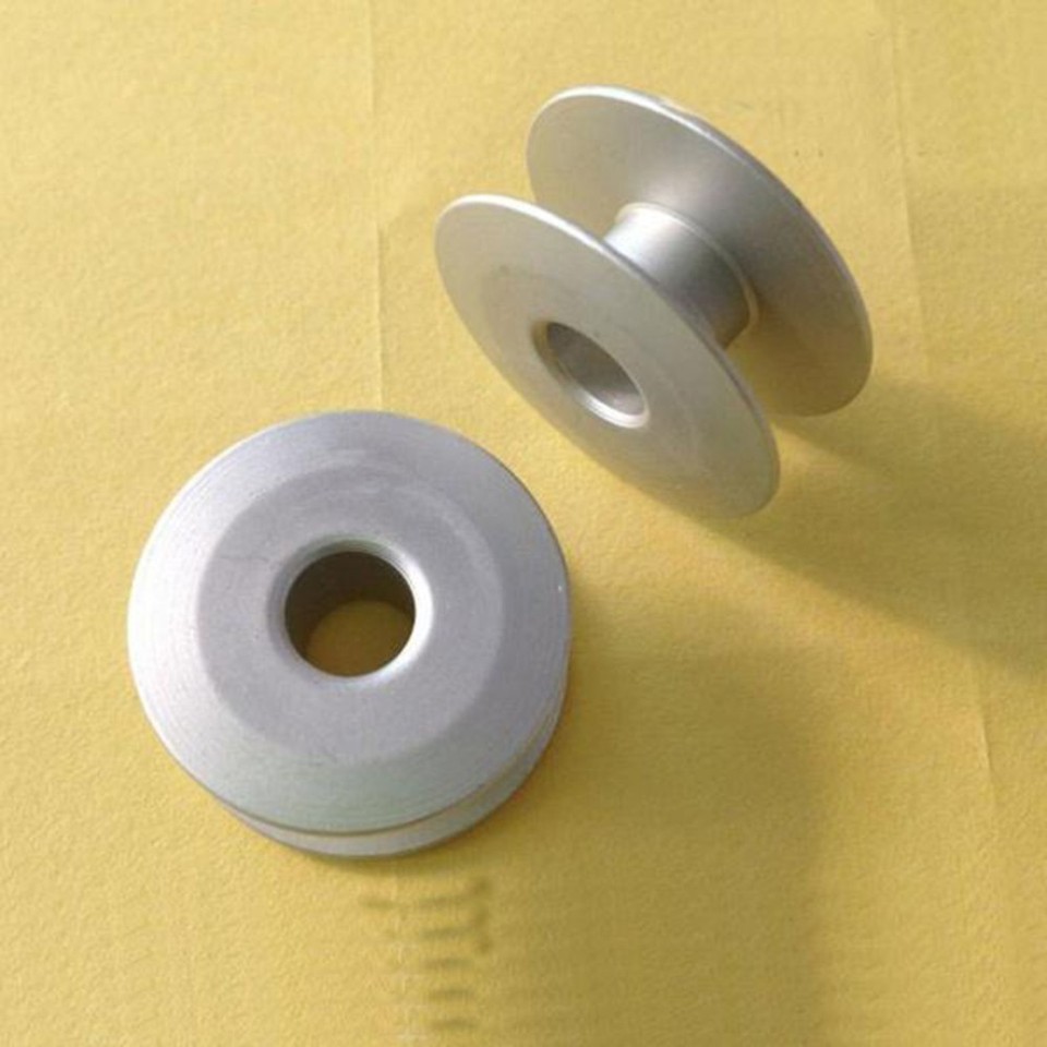 10pcs Sewing Machine Bobbins Empty Spools Thread Wire Core Coil Bobbins ...