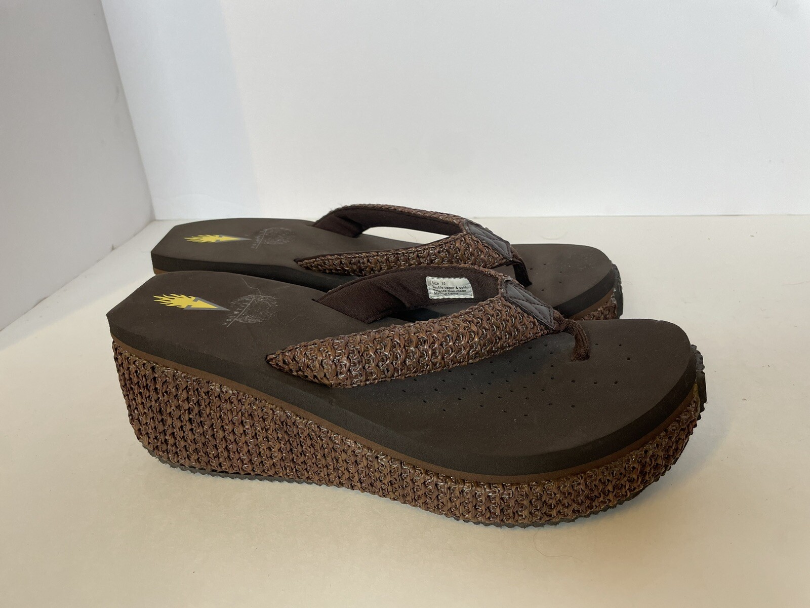 Volatile Island Wedge Brown Raffia Woven Platform Fli… - Gem
