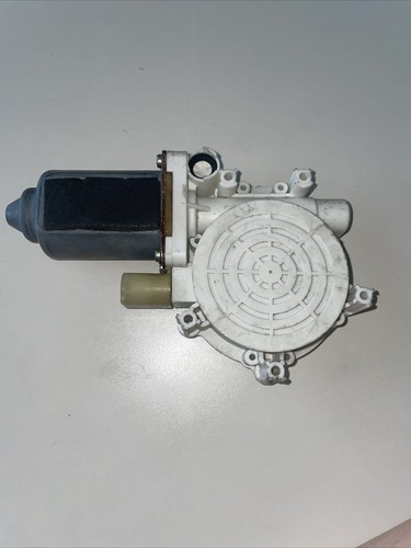 5-Series BMW E39 Left Rear Window Motor P/N 67.62-8 360 512 fits 528i ...