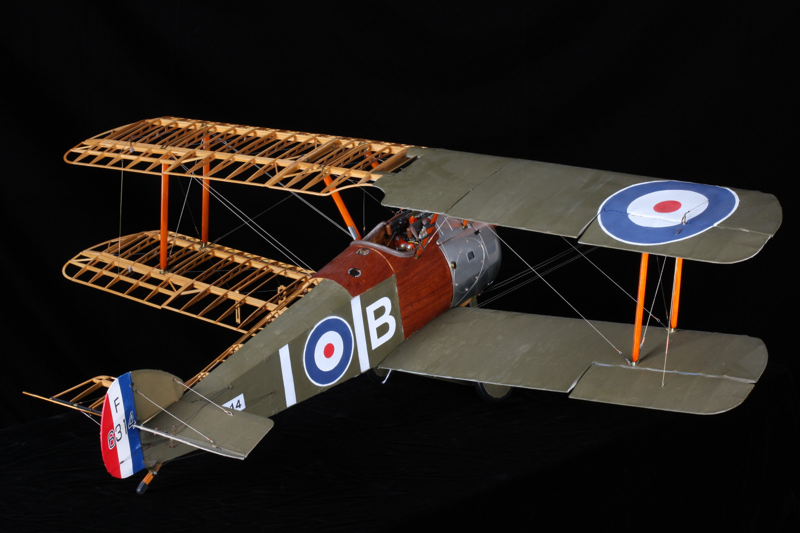 Hasegawa Museum Models WWI Sopwith Camel and SE5. Not kits; actual ...