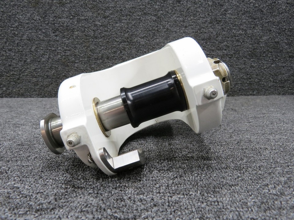36198-102 Cirrus Vision Jet SF50 Main Landing Gear Trailing Link ...