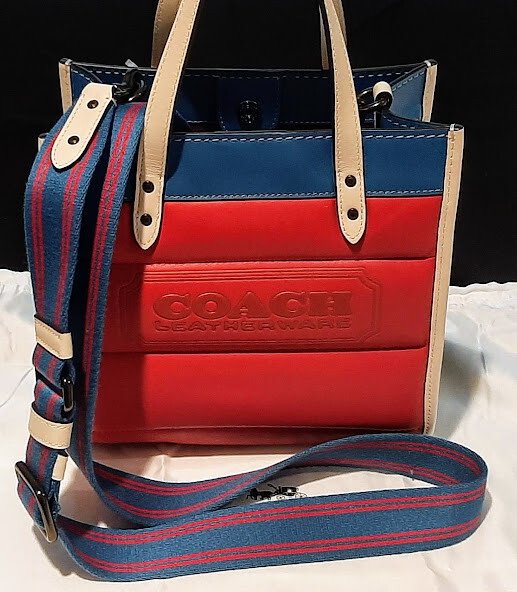 COACH Quilted Colorblock Candy Apple Logo Field 22 T… - Gem
