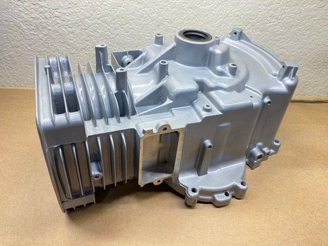 Briggs & Stratton 310707 Crankcase Cylinder Block 690156 for sale ...