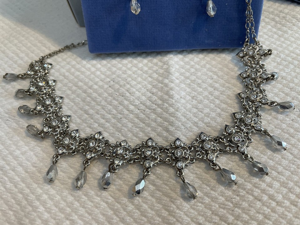 Avon Vintage 2000 Rhinestone Necklace and Pierced Earring Set | eBay