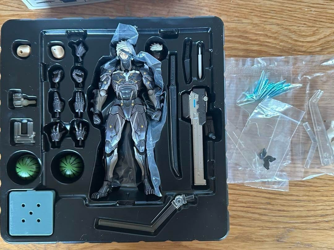 Revoltech Yamaguchi METAL GEAR RISING REVENGEANCE RAIDEN Figure No.140 ...