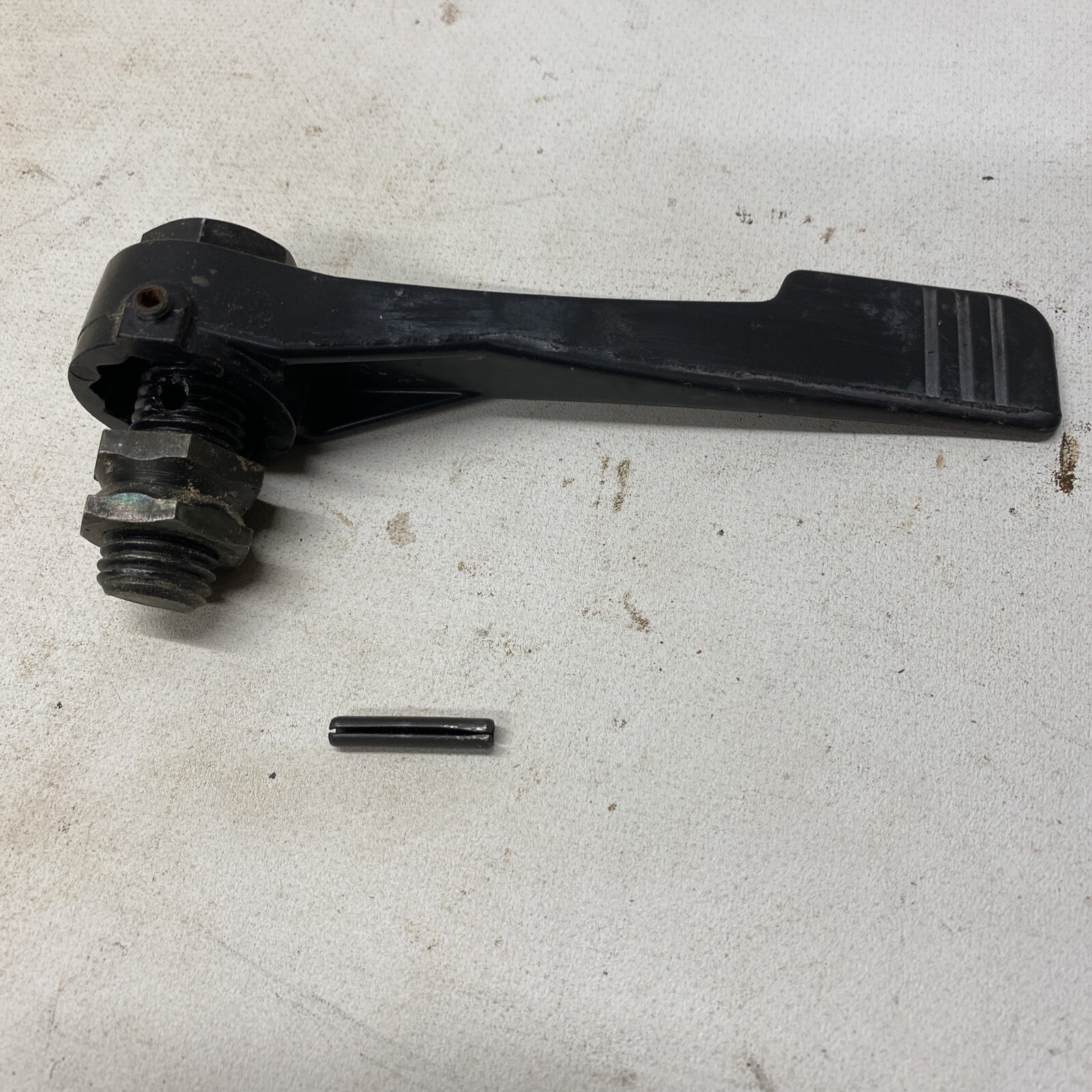 Ryobi 8 1/4 Radial Arm Saw Model RA-200 Handle for Carriage Yoke RY-05 ...