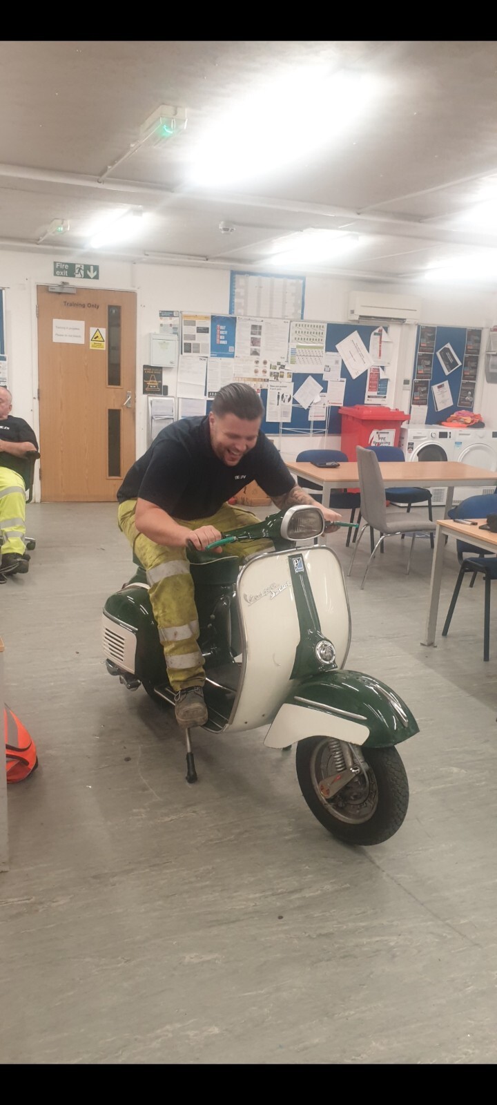 1967 Vespa Piaggio 150 Sprint Old & New V5 - Bike Years - 1960s