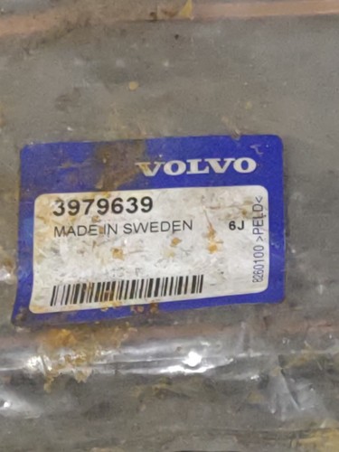 NIP GENUINE PRE HEATER MANIFOLD GASKET FOR VOLVO TRUCK VN VNL VHD ...