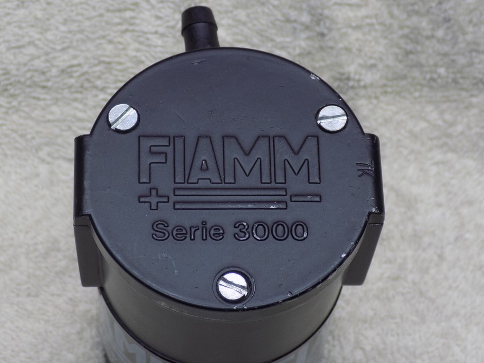 FIAMM Series 3000 Air Horn and Compressor Ferrari Maserati Italian 12V ...