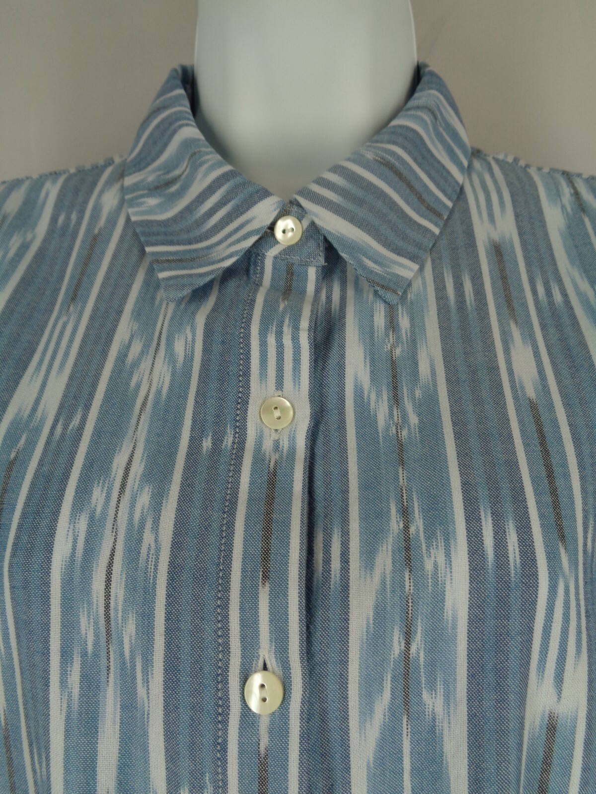 Pure Jill J Jill Blue Ikat Button Front Tab Sleeve Tu… - Gem