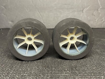 2 Vintage New Team Associated RC10L 1/10 RC On Road Pan Car front ...