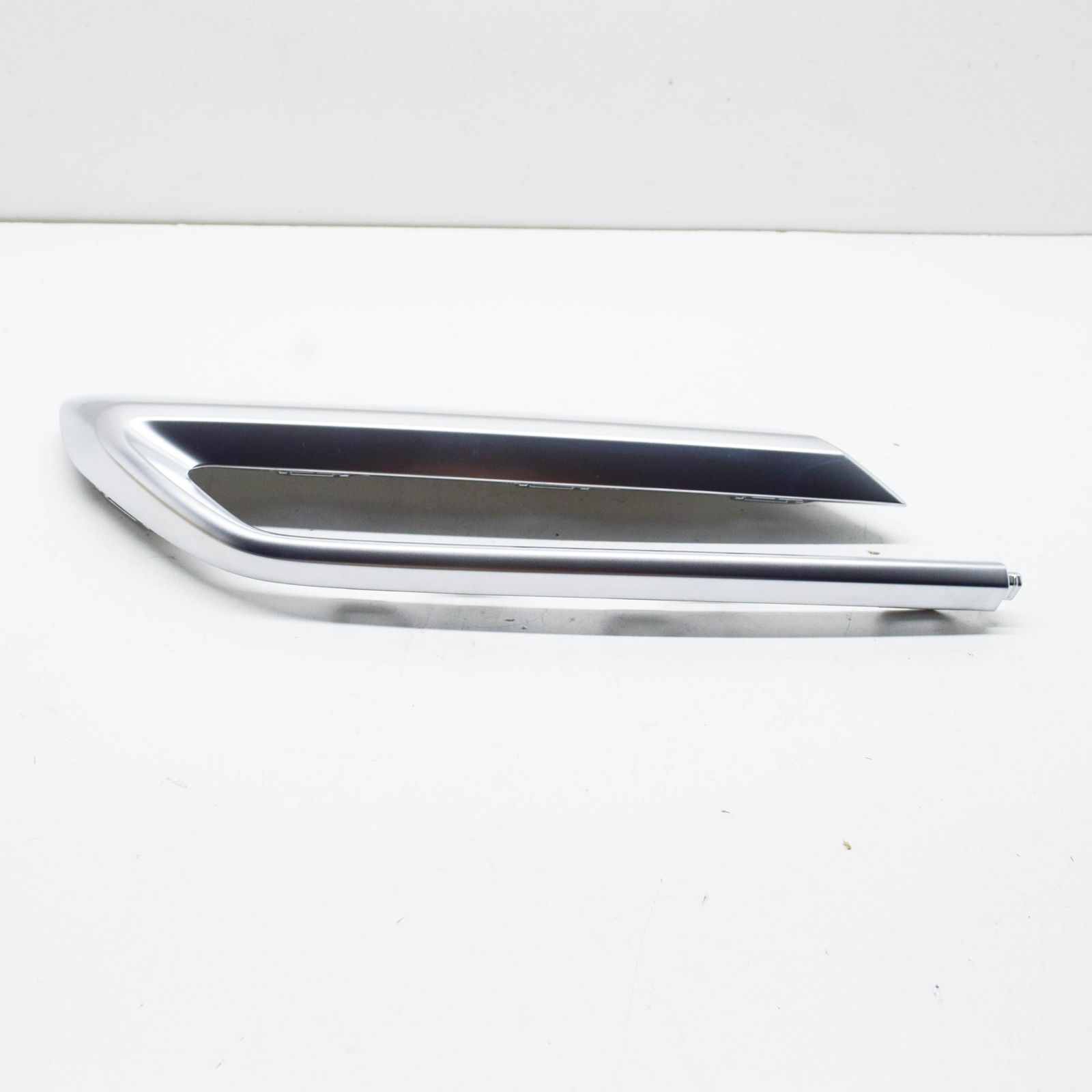 AUDI Q5 FY Rear Left Lower Bumper Trim 80A8530543Q7 NEW GENUINE | eBay