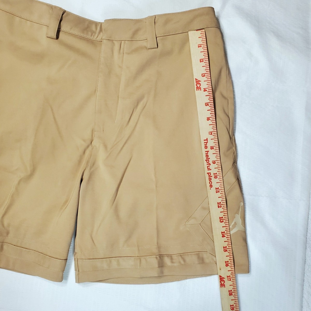 Jordan Dri-FIT Sport Golf Diamond Shorts sz 32 tan DZ0557 Jordan Dri-FIT Sport Golf Diamond Shorts sz 32 tan DZ0557