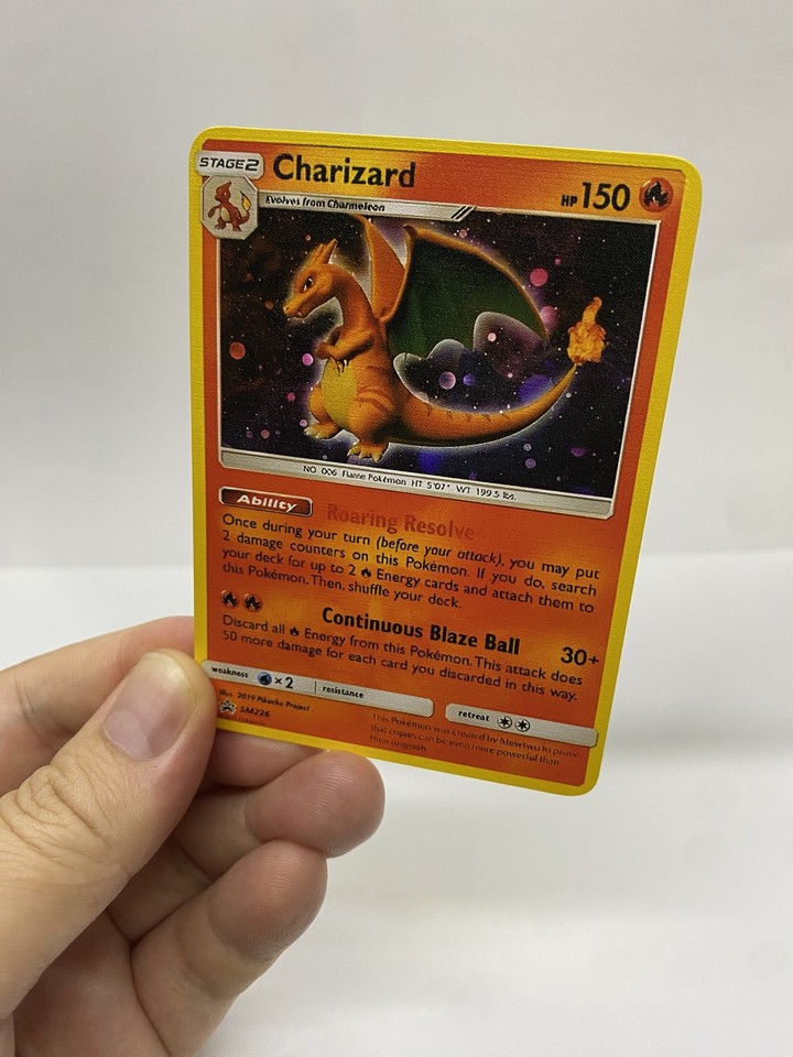 Charizard Gold Metal Pokémon Card-Collectible Gift Display！Christmas ...