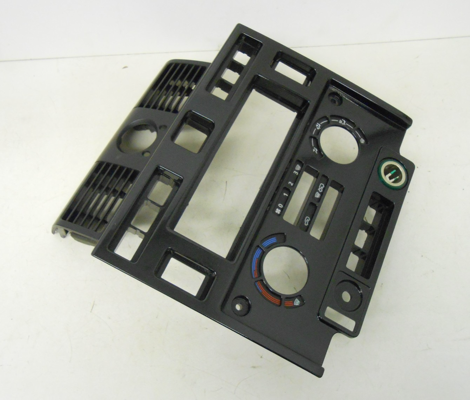 Land Rover Defender 90/110 Tdci Puma Dash Centre Panel FAP500150PUY ...