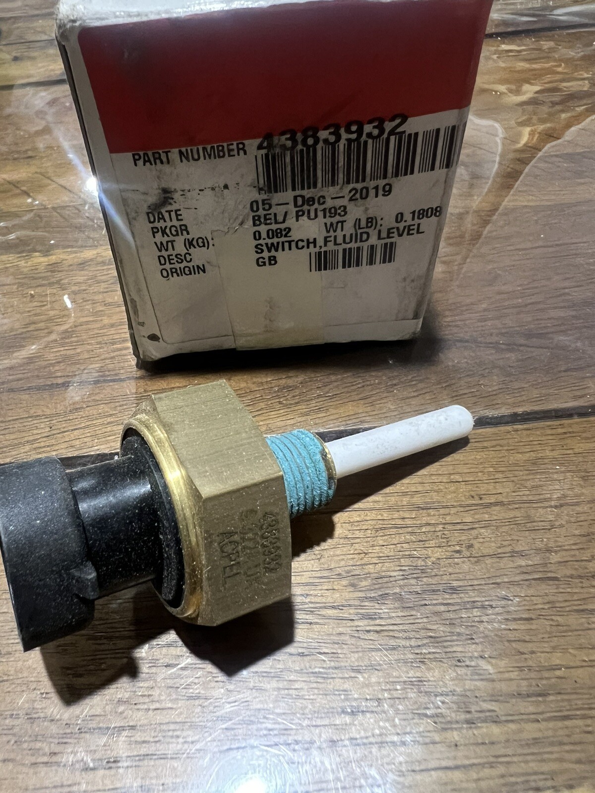 Genuine Cummins 4383932 Switch Fluid Level for sale online | eBay