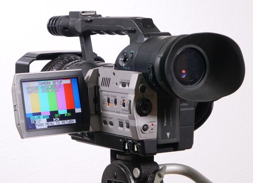 Panasonic AG-DVX100P 24p DV camcorder, Varizoom remote, tested and ...