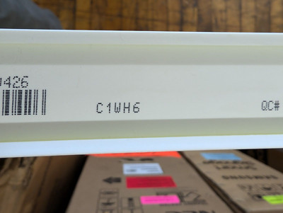 New, Panduit, C1WH6, COVER DUCT 1" PVC WHITE 6', Boxed | eBay