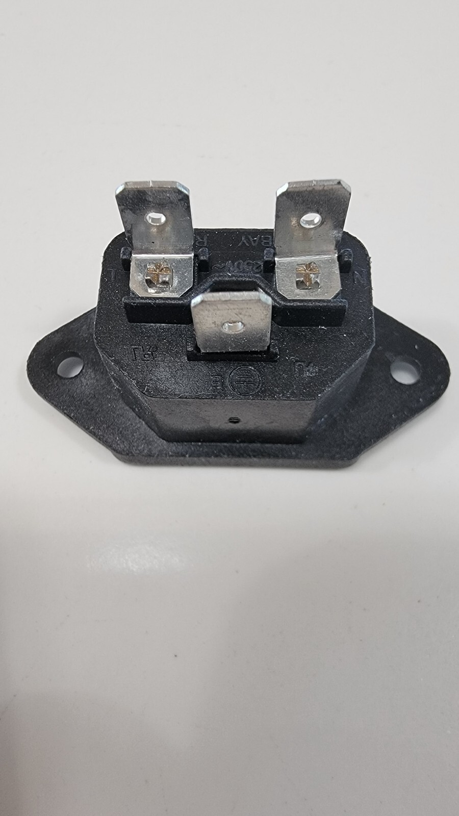 Cliff UK MS1-S IEC C14 Power Input Socket. Rated 10 A / 250 V AC (15 V ...