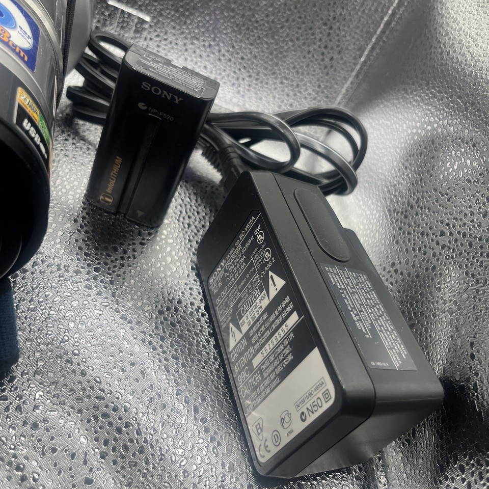 Sony Mavica Model MVC-CD1000 2.1 MP Digital Camera Charger & Lens Cover&Strap | eBay