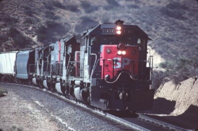 SP 7357 SD-40r CAJON PASS CA (SOUTHERN PACIFIC) ORIGINAL SLIDE 05-02-84 ...