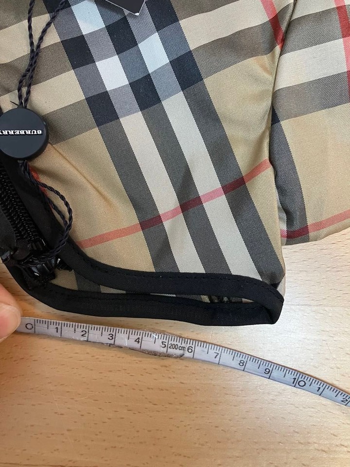 BURBERRY Dog Raincoat Check Beige Jacket pet supplies 8/20cm NEW | eBay